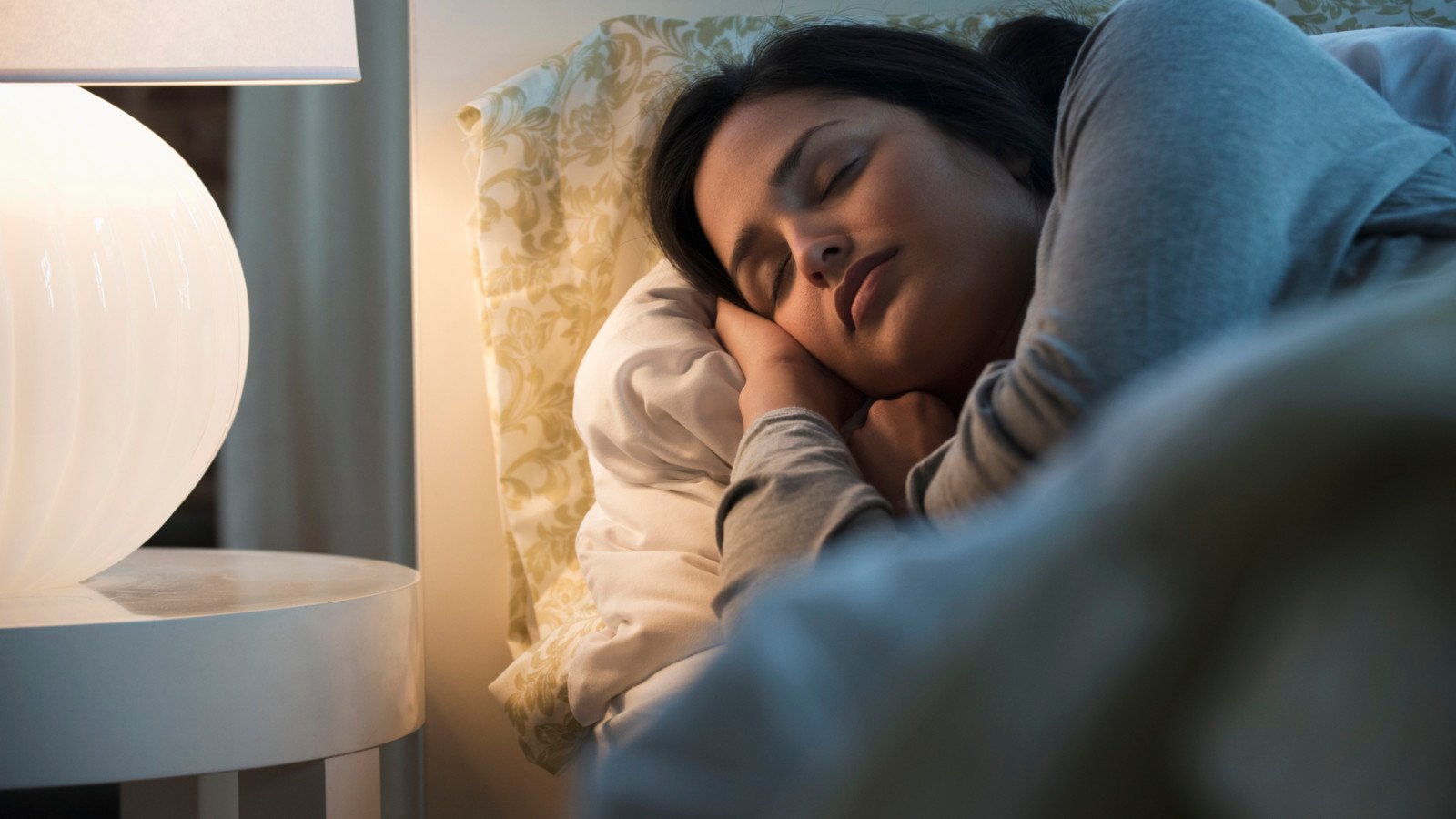 5 Simple Steps to Fall Asleep Quickly Without Any Pills